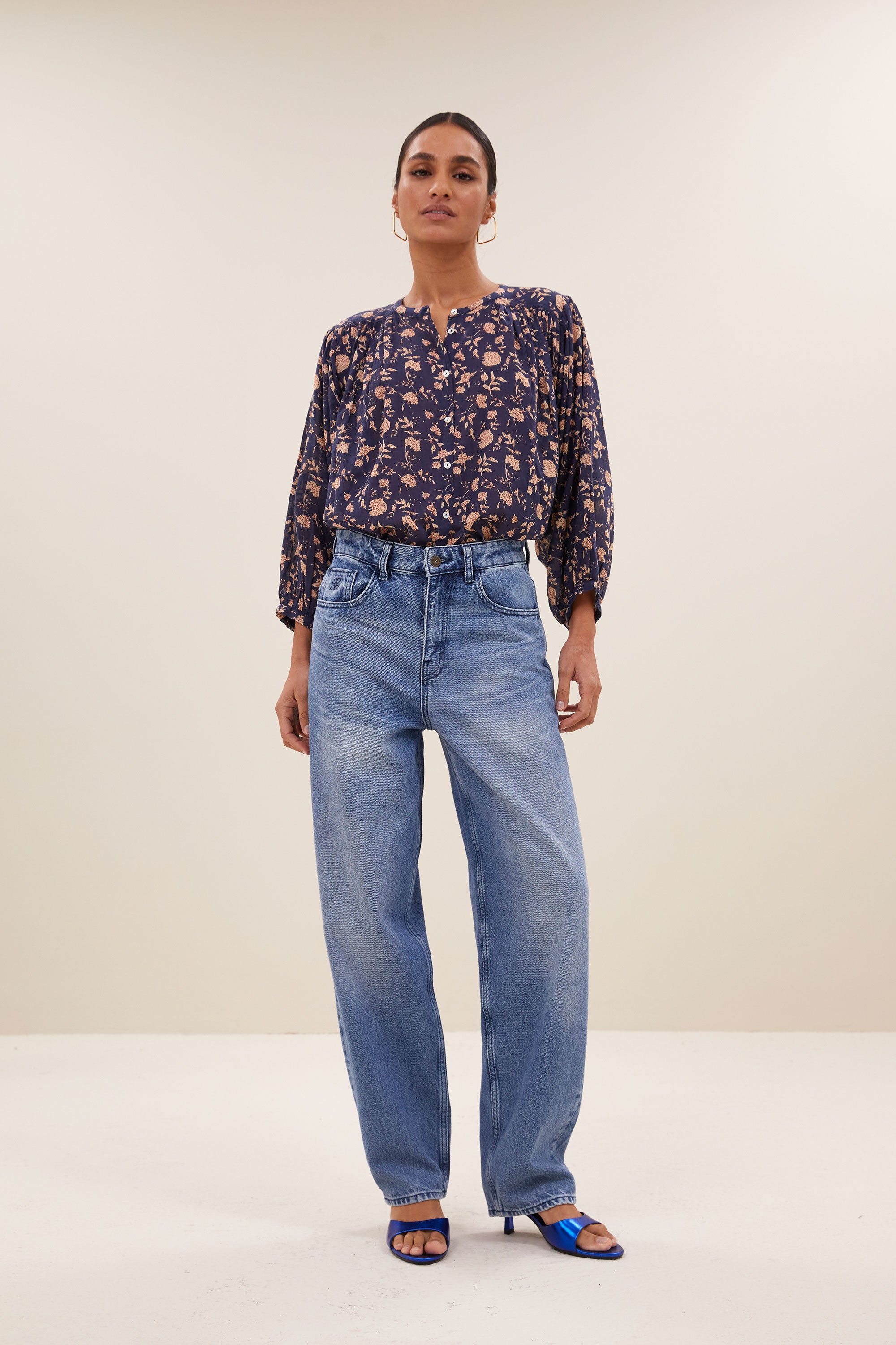 becky blue flower blouse-blue flower print