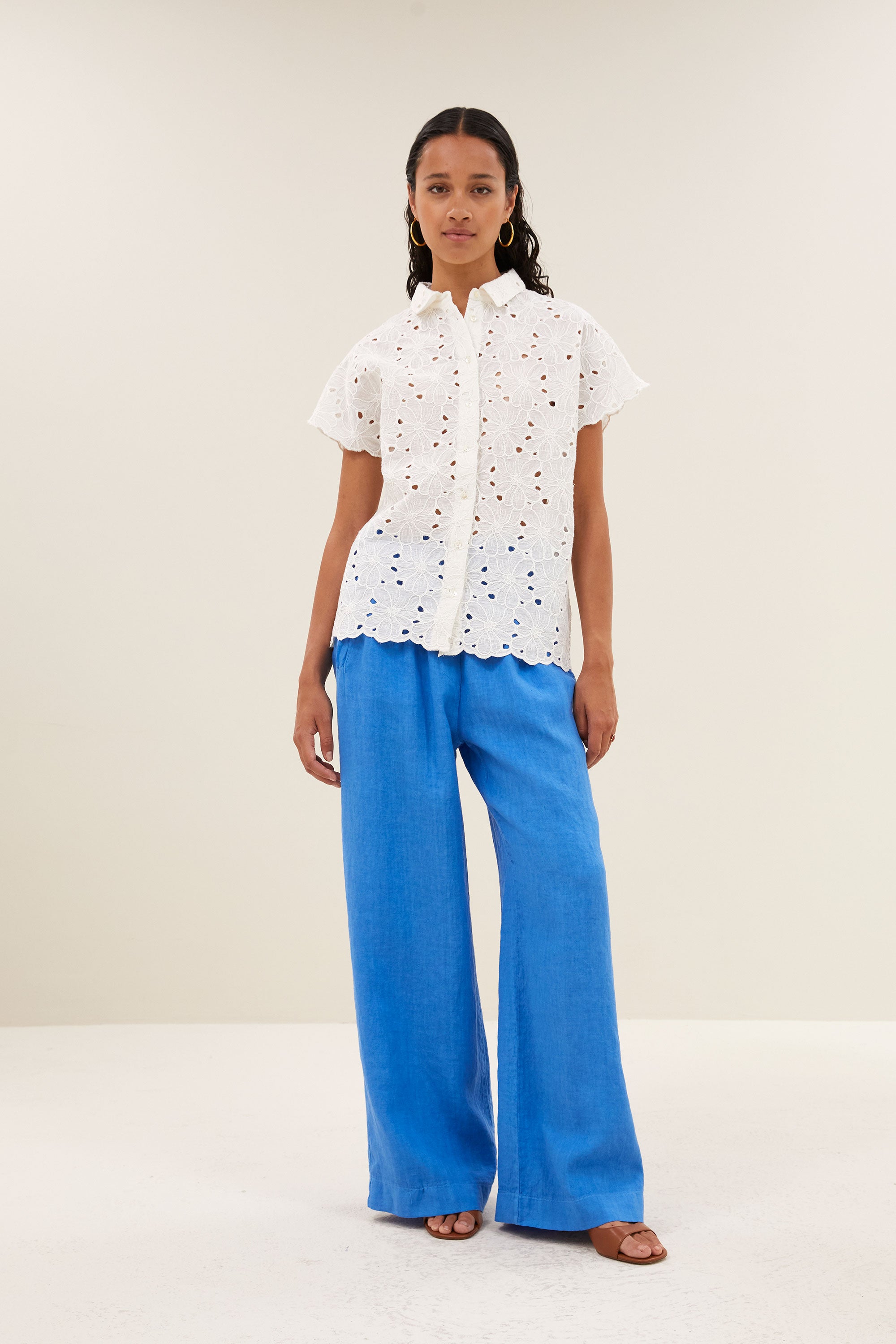 karly flower blouse-off white